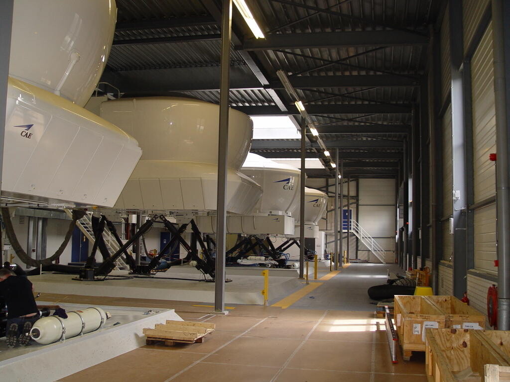 Hydraulic contruction flight simulator projects, Uniteq Hydraulics